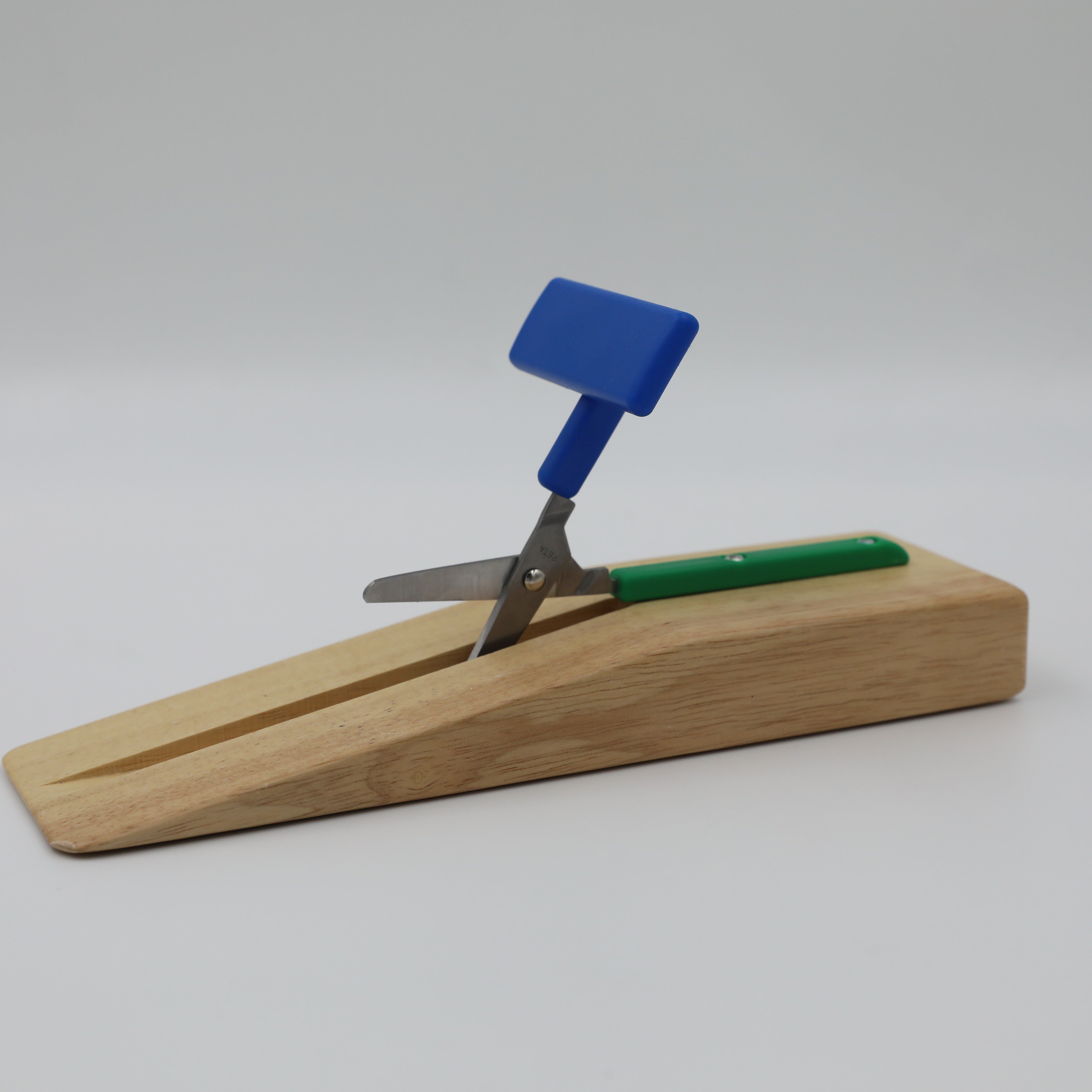 Mounted Table Top Scissors | Adaptive SEN Cutting Tool